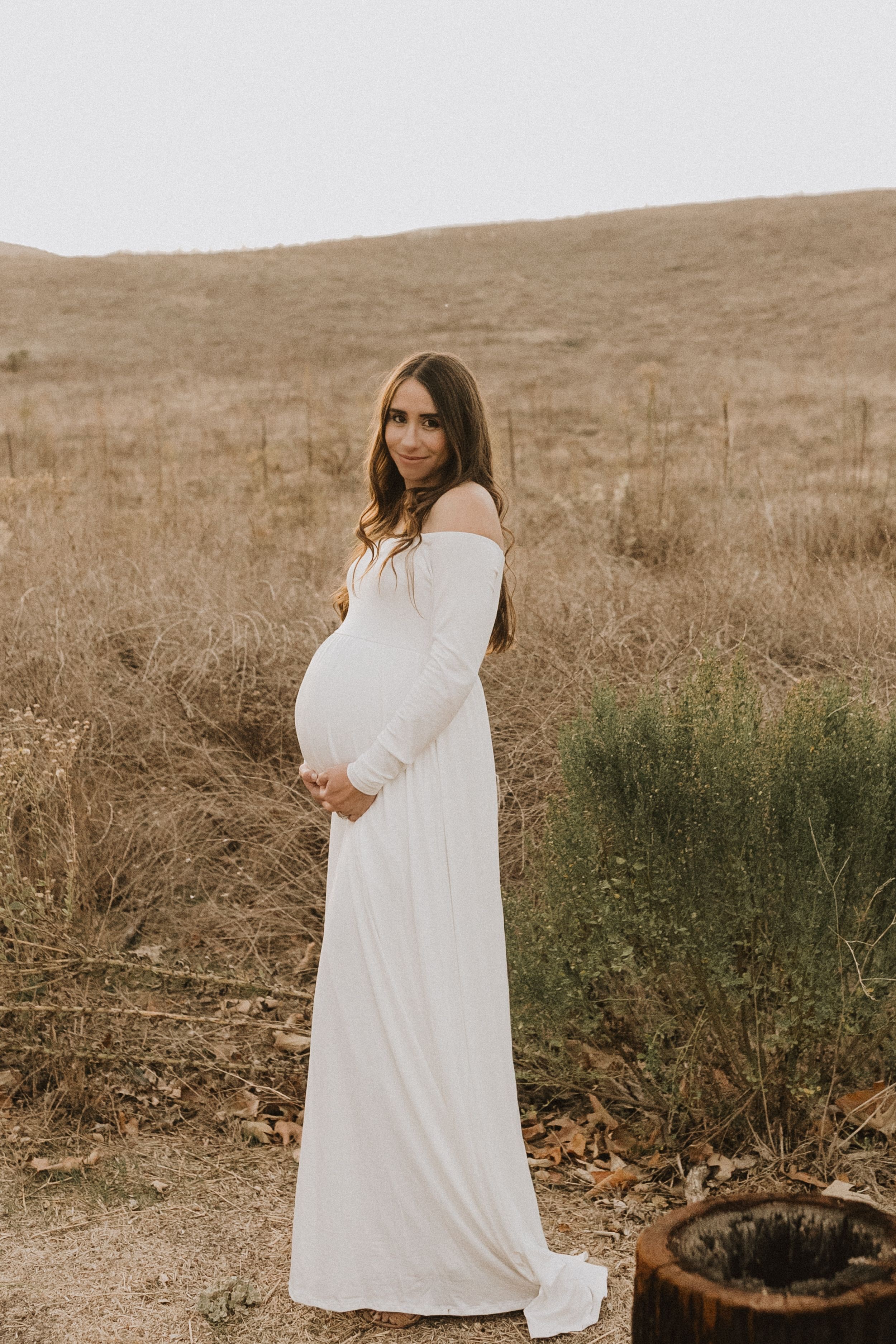 Maternity Shoot- #1 – On Another Coast
