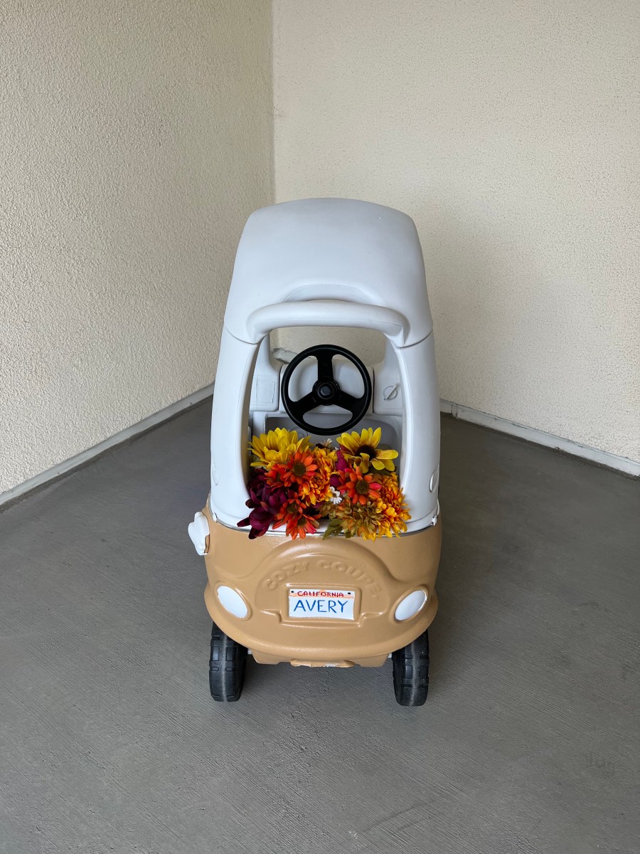 Little Tikes Coup –> VW van DIY – On Another Coast